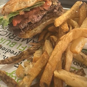 BURGERFI - Updated August 2025 - 361 Photos & 400 Reviews - 3004 Wake ...