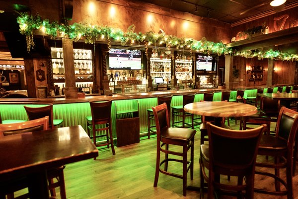 THE ORIGINAL PATSY’S IRISH PUB - Updated December 2025 - 331 Photos ...