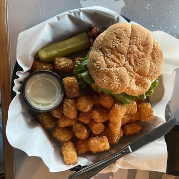 BARGE INN TAVERN - 157 Photos & 57 Reviews - 358 SW Bay Blvd, Newport ...