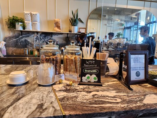 DINEEN COFFEE - Updated August 2025 - 44 Photos & 14 Reviews - 2540 ...