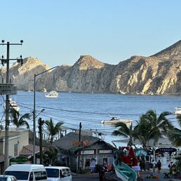 EDITH’S - Updated August 2025 - 1187 Photos & 667 Reviews - Camino a ...