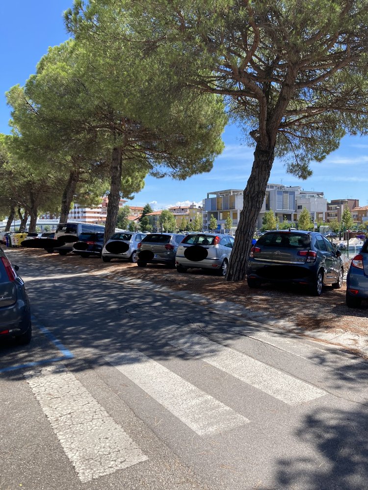 PARKING RIVA SANT’ANDREA - Updated September 2024 - Riva Sant'Andrea 17 ...