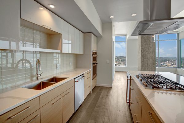 KINECTS TOWER - Updated January 2026 - 69 Photos & 35 Reviews - 1823 ...