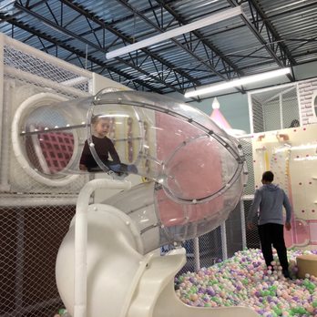 MOMI LAND - HILLIARD - Updated November 2025 - 60 Photos & 15 Reviews ...