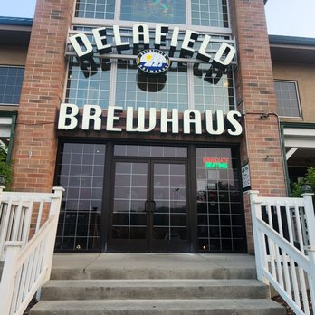 DELAFIELD BREWHAUS - Updated July 2024 - 249 Photos & 261 Reviews ...