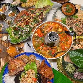 PII NONG - Updated September 2025 - 89 Photos & 19 Reviews - 3321 Yonge ...