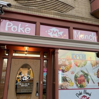 POKE MUNCH - Updated April 2025 - 24 Photos - 9 S Vandeventer Ave ...