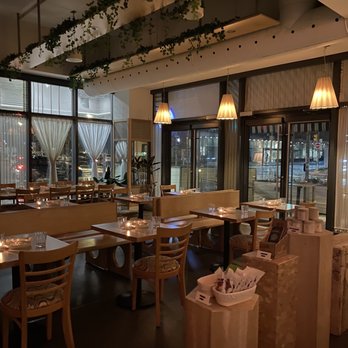 CAFÉ ZUZU - Updated December 2024 - 99 Photos & 24 Reviews - 555 Dundas ...