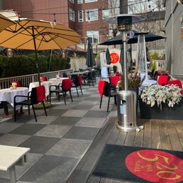 520 BAR & GRILL - Updated July 2025 - 731 Photos & 660 Reviews - 10146 ...