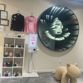 SUGAR PAWS TEA - Updated August 2024 - 268 Photos & 60 Reviews - 5950 ...