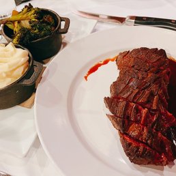 MODERNE BARN RESTAURANT - Updated September 2025 - 362 Photos & 438 ...