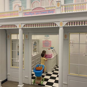 PLAY MODESTO - Updated July 2024 - 241 Photos & 140 Reviews - 3500 Sisk ...