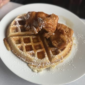 LIGHTHOUSE BISTRO - Updated January 2026 - 115 Photos & 87 Reviews ...