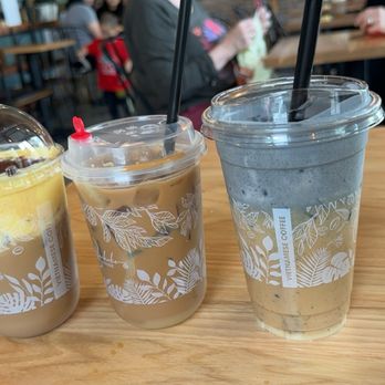 COFFEEHOLIC HOUSE - Updated November 2025 - 593 Photos & 241 Reviews ...