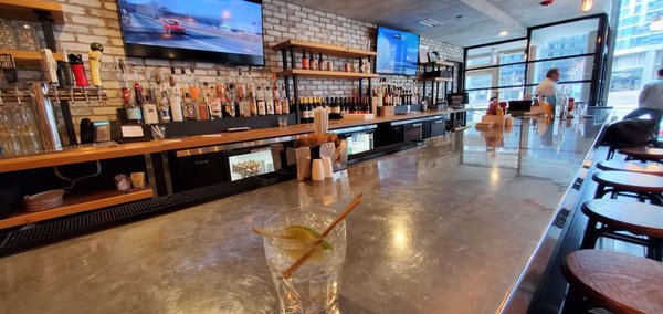 LAND & LAKE KITCHEN - 276 Photos & 250 Reviews - 81 E Upper Wacker Dr ...