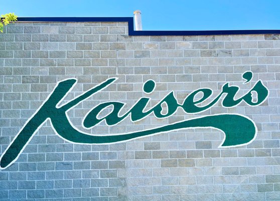 KAISER’S PIZZA & PUB - Updated November 2024 - 132 Photos & 222 Reviews ...