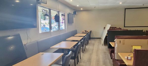 GROUP THERAPY BAR AND GRILL - Updated January 2026 - 61 Photos & 23 ...