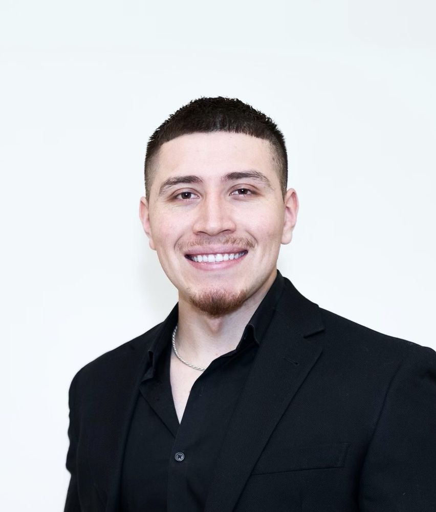 MARCUS ADAM - ARIZONA REAL ESTATE TEAM - 84 Photos - 2890 E Skyline Dr ...