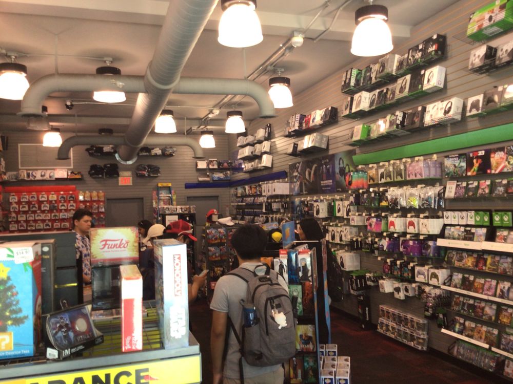 GAMESTOP - Updated December 2025 - 33 Photos & 37 Reviews - 271 Harvard ...