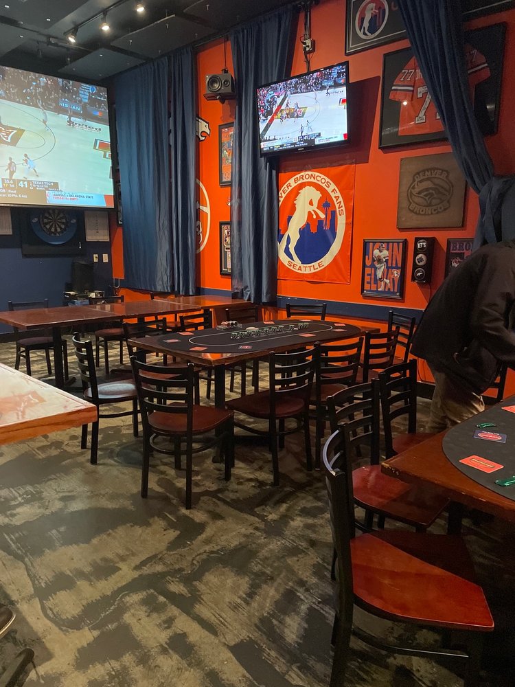 POCKET EIGHTS POKER - 73 Photos & 13 Reviews - Seattle, Washington ...