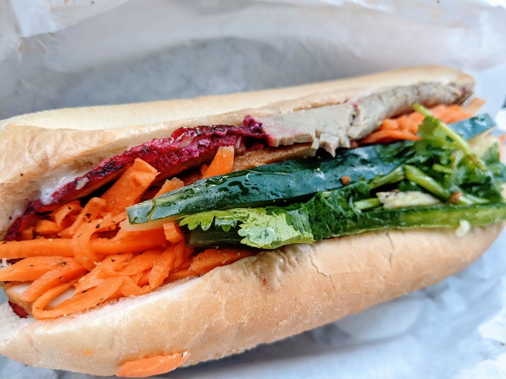 OUI BANH MI - Updated July 2025 - 275 Photos & 404 Reviews - 1601 ...