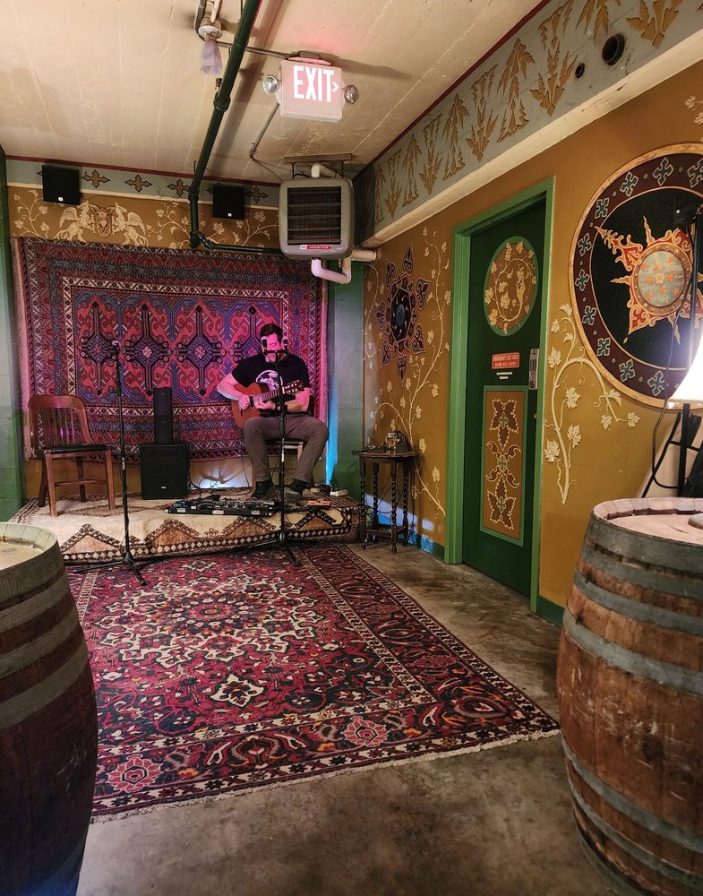 EDGEFIELD WINERY - Updated August 2025 - 88 Photos & 36 Reviews - 2126 ...