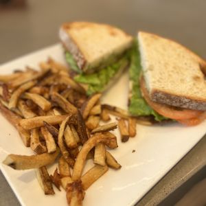 SLIGHTLY TOASTED - Updated July 2024 - 150 Photos & 124 Reviews - 22 N ...