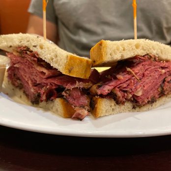 SIMON’S RESTAURANT & DELI - Updated March 2025 - 76 Photos & 128 ...