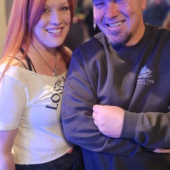 FLOWING TIDE PUB 10 - Updated September 2025 - 99 Photos & 75 Reviews ...