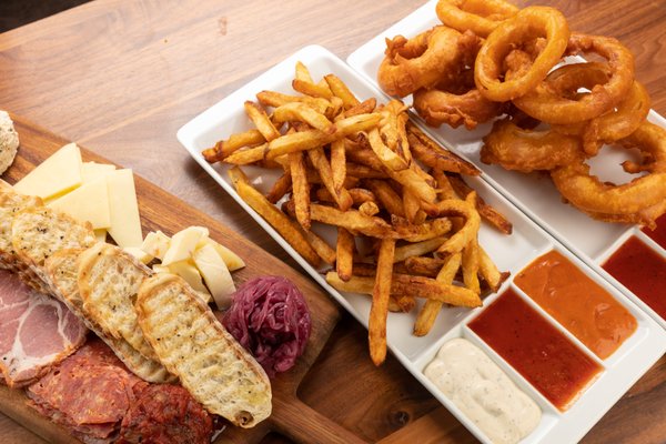 BRU BURGER BAR - CINCINNATI - 454 Photos & 518 Reviews - 41 E 6th St ...