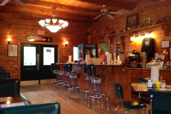 YESTERDAYS GRILL - Updated June 2025 - 34 Photos & 38 Reviews - 716 W ...