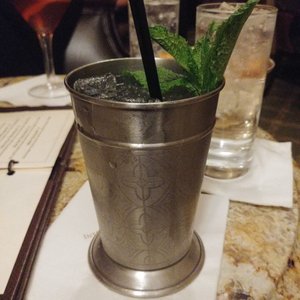 ROUND ROBIN BAR - 146 Photos & 169 Reviews - Bars - 1401 Pennsylvania ...