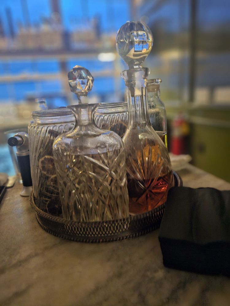 12 COCKTAIL BAR - Updated August 2025 - 105 Photos & 50 Reviews ...