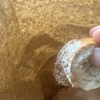 BETWEEN ROUNDS BAGEL DELI & BAKERY - Updated December 2025 - 128 Photos ...