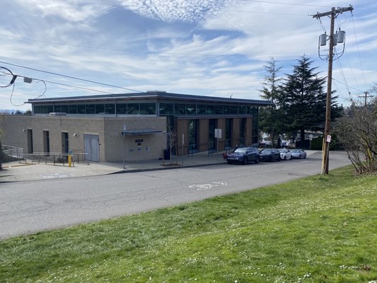 MULTNOMAH COUNTY LIBRARY - HILLSDALE - Updated September 2025 - 18 ...