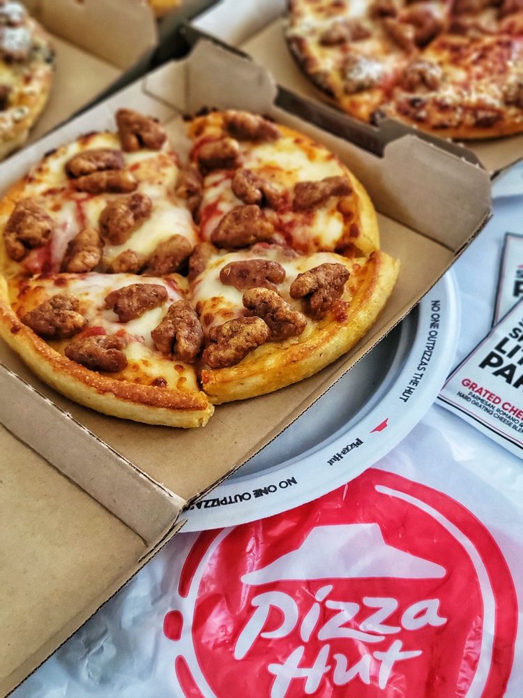 PIZZA HUT - Updated April 2024 - 43 Photos & 62 Reviews - 4090 El Cajon ...