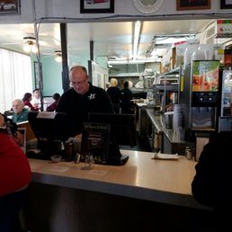HURRICANE’S RESTAURANT & DRIVE-IN - Updated December 2025 - 152 Photos ...