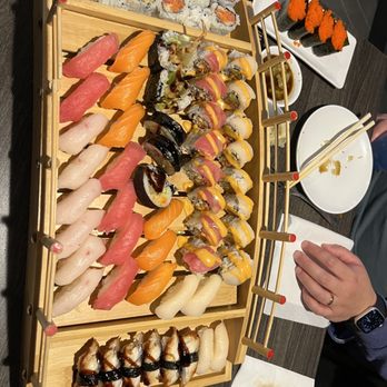 SUSHI HEAVEN - LANCASTER - Updated December 2024 - 69 Photos & 39 Reviews - 35 S Willowdale Dr ...