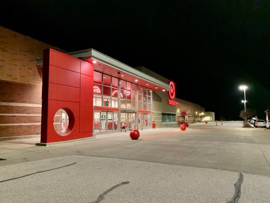 TARGET - Updated September 2025 - 20 Photos & 18 Reviews - 1144 State ...