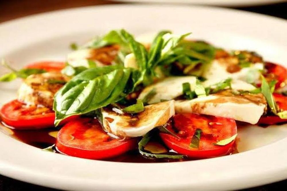 THE LOON BAR & GRILL - 122 Photos & 95 Reviews - 3028 N Hall St, Dallas ...