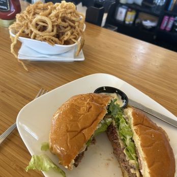 SQUARE BURGER - Updated September 2025 - 353 Photos & 717 Reviews - 115 ...