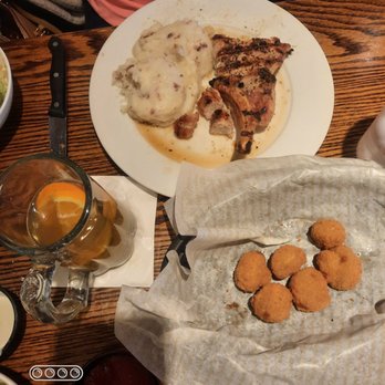 GRINDERS ABOVE AND BEYOND - Updated December 2025 - 36 Photos & 58 ...