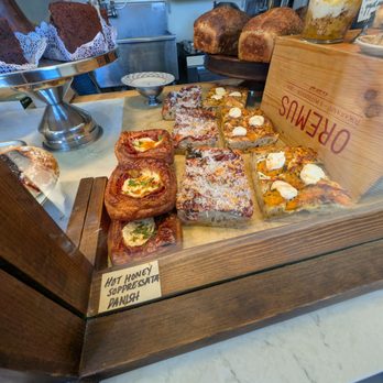 WELTONS TINY BAKESHOP - Updated February 2025 - 76 Photos & 45 Reviews ...