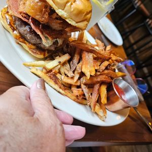 J HICKS ON THE SQUARE - Updated June 2025 - 62 Photos & 48 Reviews ...