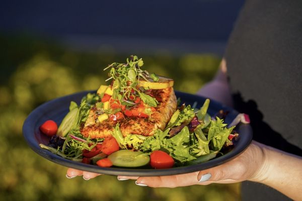 THE TABLE - Updated January 2026 - 37 Photos - 1260 Palouse Ridge Dr ...