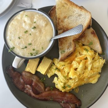 THE MAGNOLIA - Updated July 2024 - 164 Photos & 170 Reviews - 705 St ...