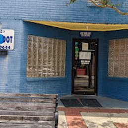 BLUE DOT BARBECUE - Updated July 2025 - 77 Photos & 155 Reviews - 310 N ...
