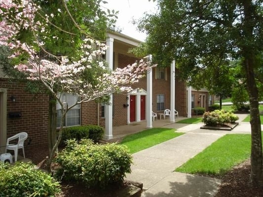 MISSION MADISON SQUARE - Updated December 2024 - 600 Heritage Dr ...