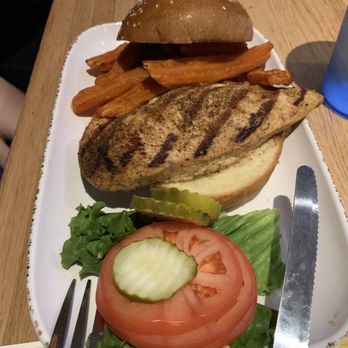 THE ASSEMBLY AMERICAN BAR & CAFE - Updated July 2024 - 322 Photos & 512 ...