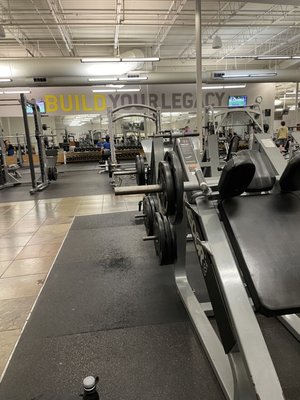 GOLD’S GYM - AUSTIN HESTER’S CROSSING - Updated January 2026 - 17 ...